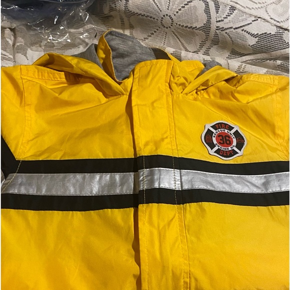 Carter's | Jackets & Coats | Classic Unique Carter Yellows Boy Jacket ...